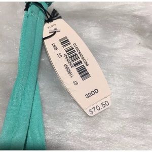 Victoria's Secret | Intimates & Sleepwear | Victorias Secret Bra 32dd ...